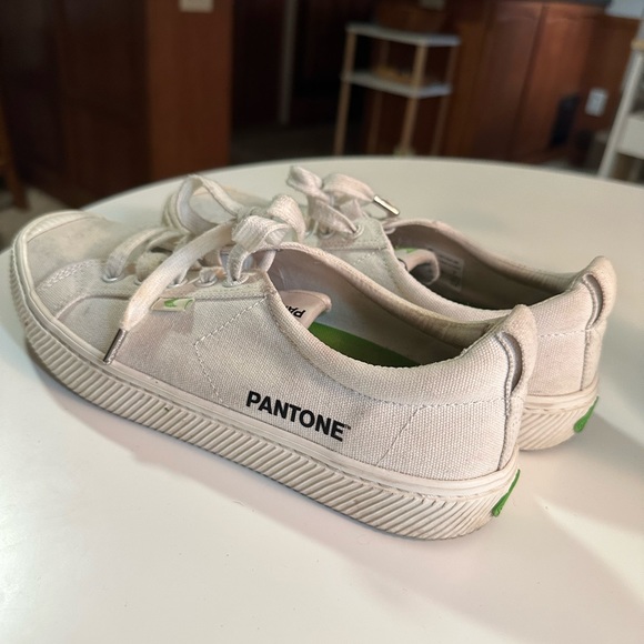 Cariuma | Shoes | Cariuma Oca Pantone Collab 85women | Poshmark